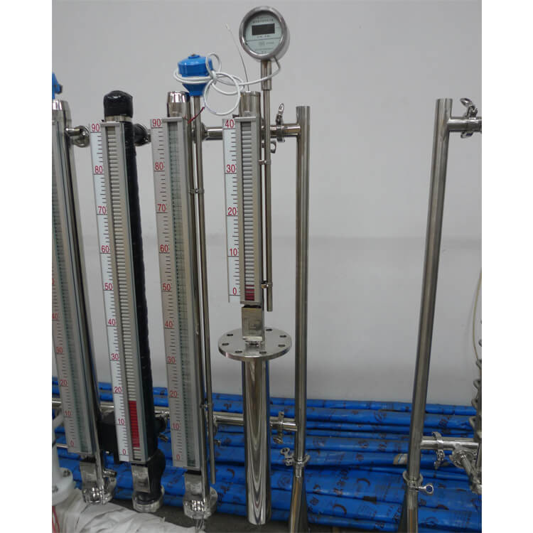 Side Mounted High Pressure Anti Corrosion Tank PN320 Magnetic Oil Level ...